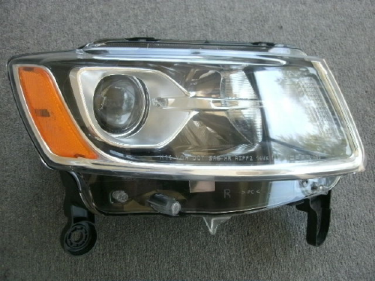 Authentic Mopar Altitude Blacked Out Headlamps - 68110996AF-68110997AF ...