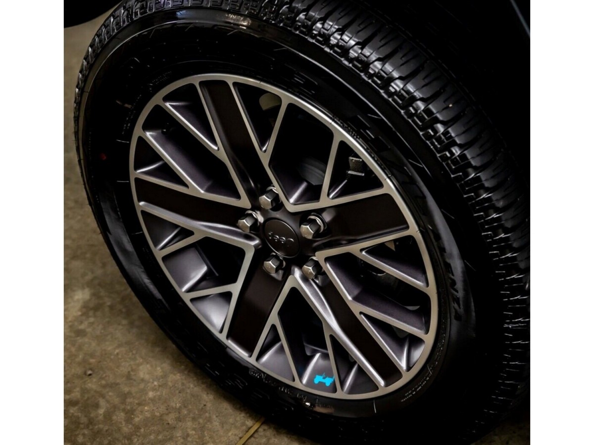 Mopar 4xe High Altitude Sahara 20x8 Inch Wheel - 4755590AA | Mopar ...