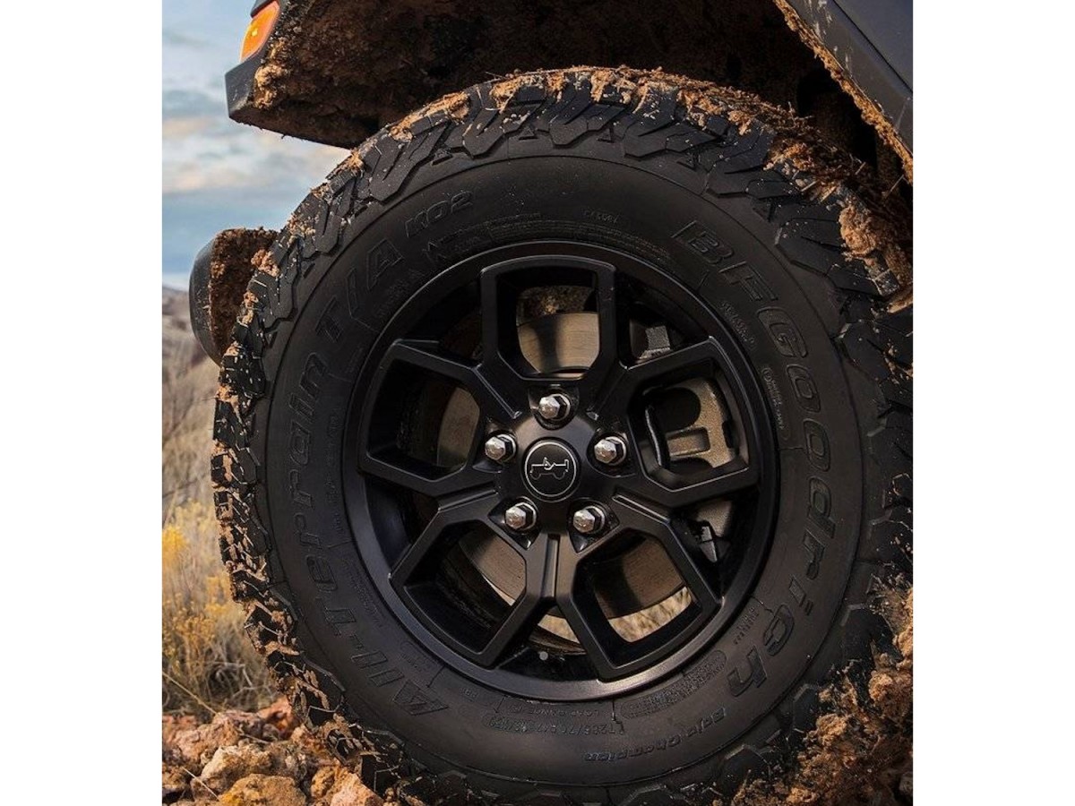 Mopar 17x7.5 Inch Willy's Edition Wheel Satin Black - 4755604AA | Mopar ...