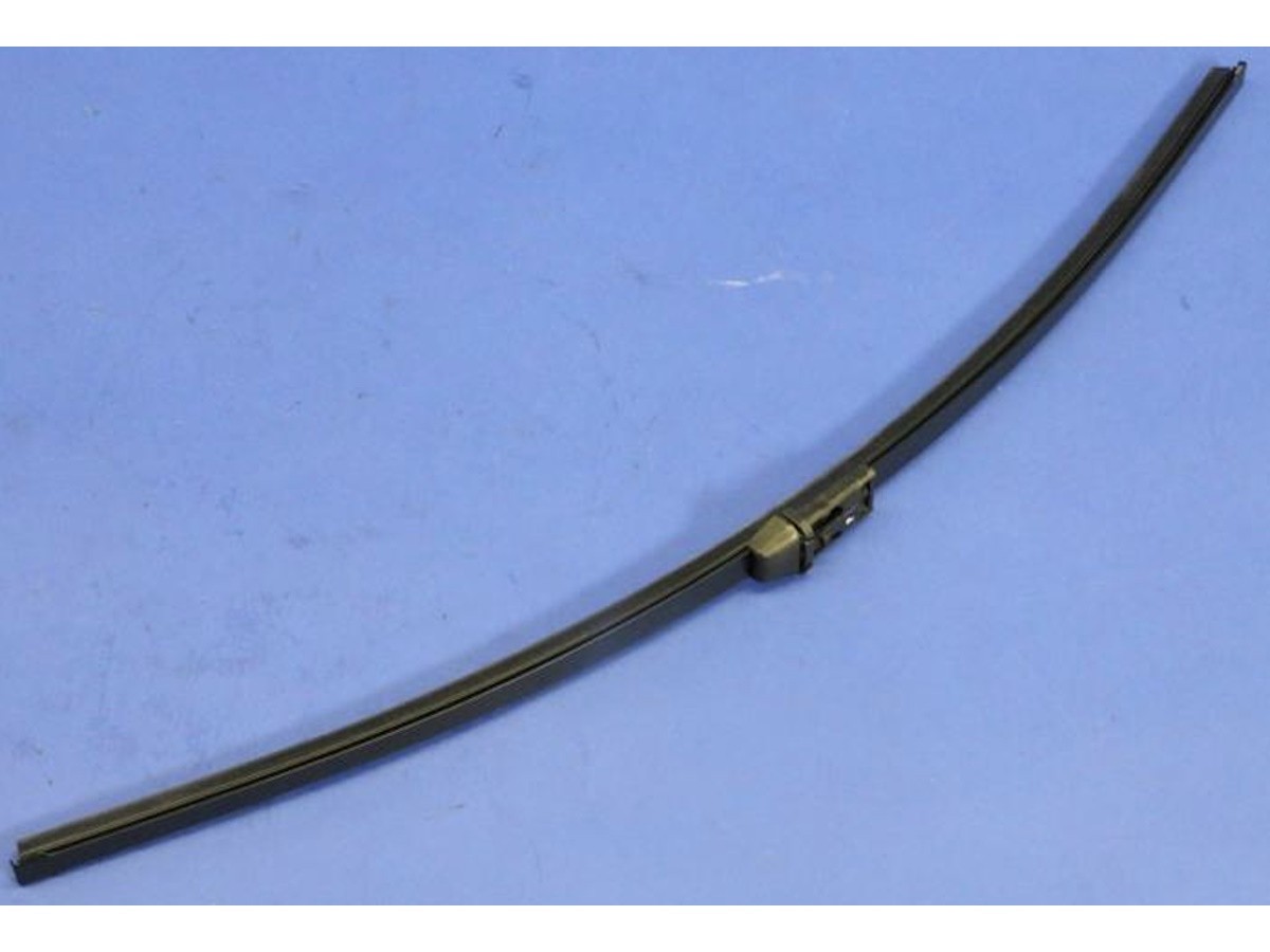 Mopar Wiper Blade For Passenger Side - 68166572AA | Mopar Online Parts