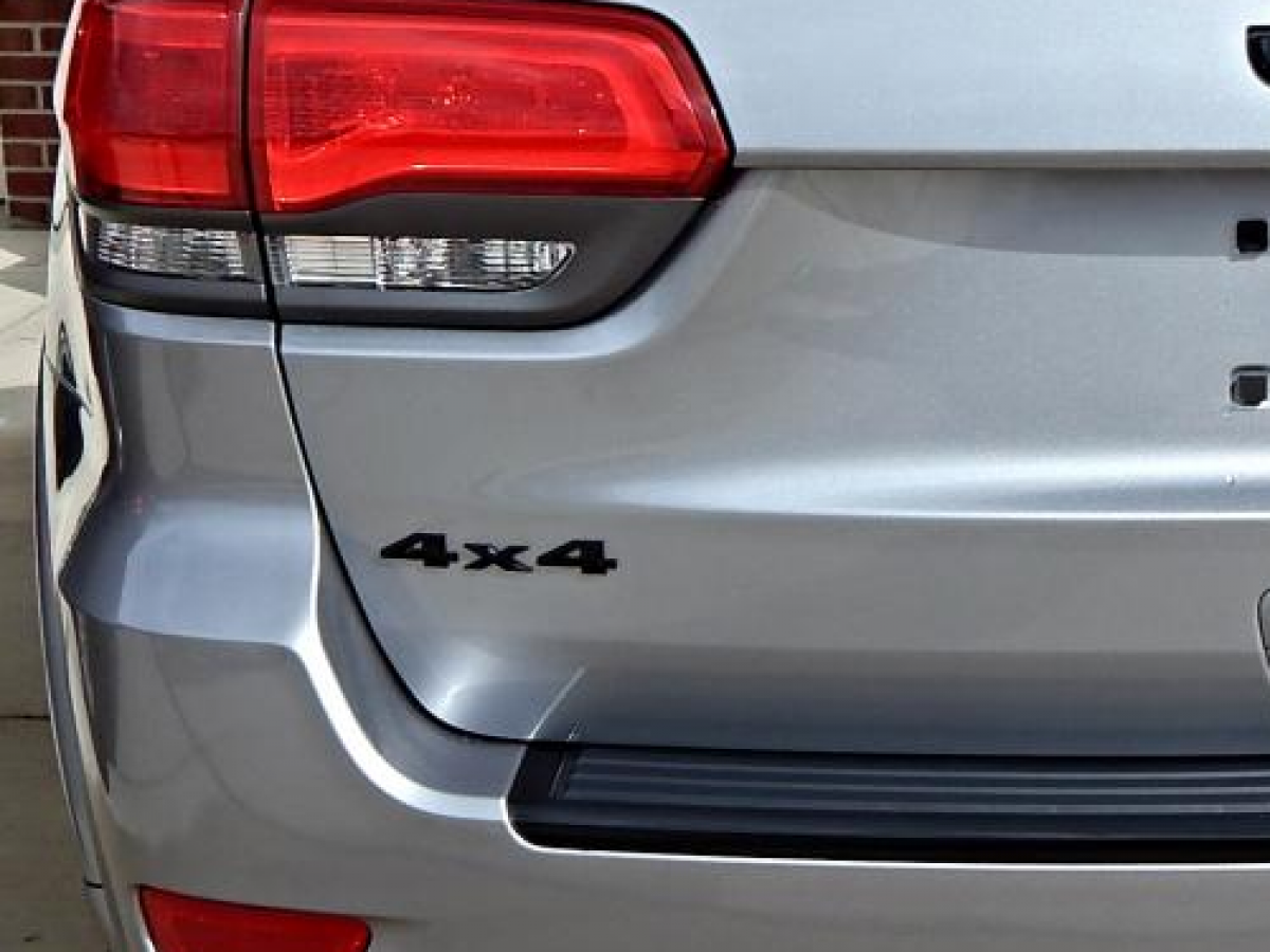 Mopar Emblem 4x4 Gloss Black Altitude - 68236144AB | Mopar Online Parts