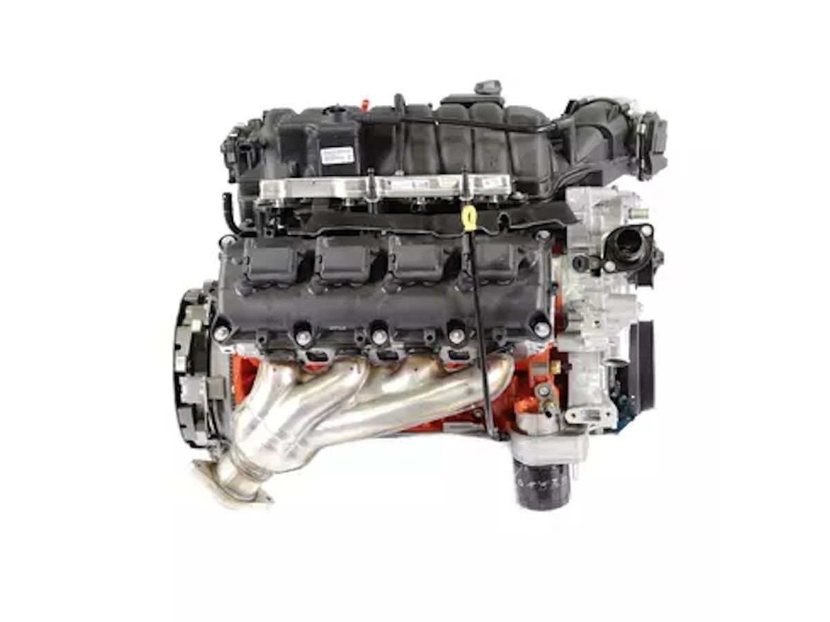 Mopar Performance 392 Crate Engine 6.4L SRT Gen III HEMI V8 ...