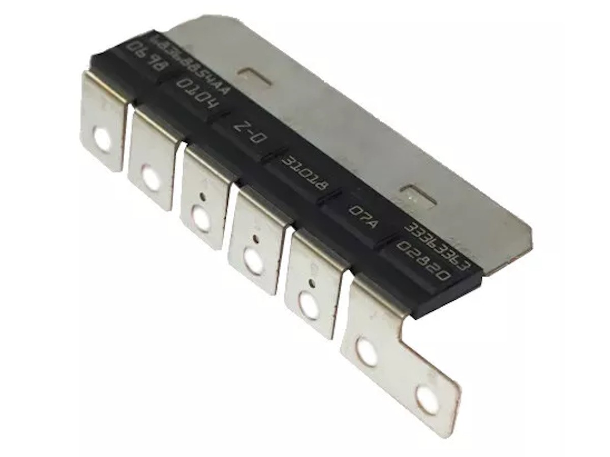 Mopar Fuse Array 150-150-100-125-300 - 68368854AA | Mopar Online Parts
