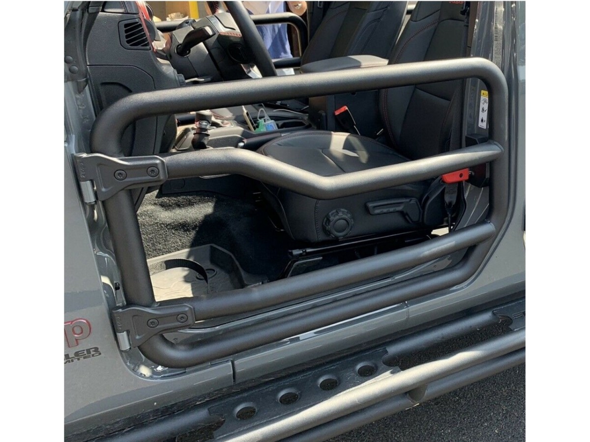Mopar Performance Tube Door Kit Front Set - 77072496AC | Mopar Online Parts