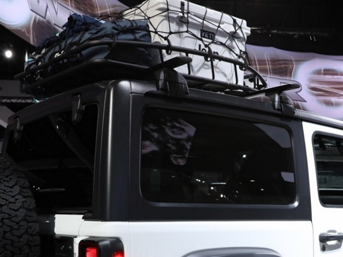 Mopar Removable Roof Rack Kit Of Two Removable Crossbars - 82215387AB ...