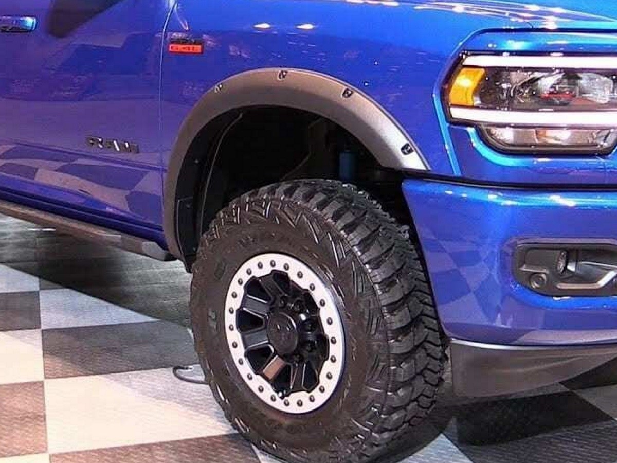 Authentic Mopar Wheel Flares - Off Road Style - 82215817 | Mopar Online ...