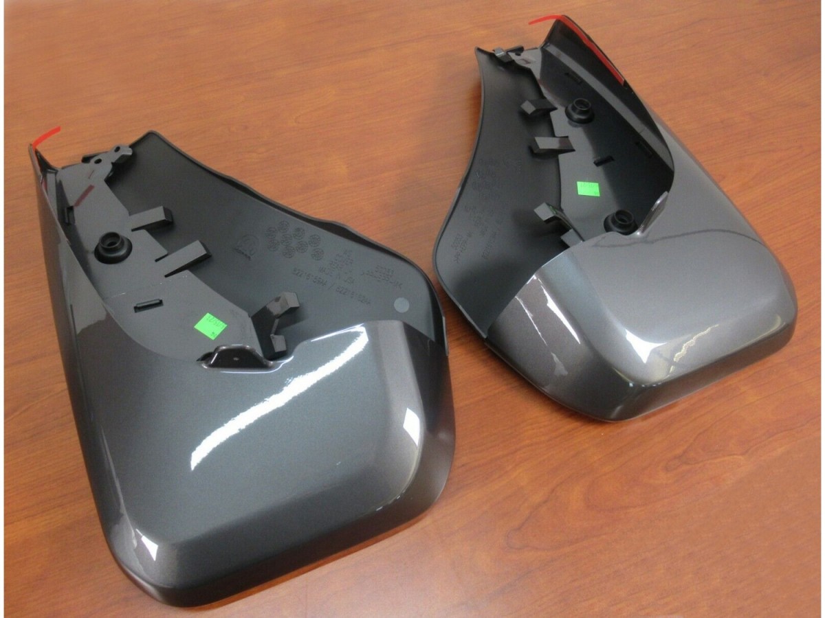 Authentic Mopar Molded Splash Guards Kit Of Two Baltic Gray For Rear ...