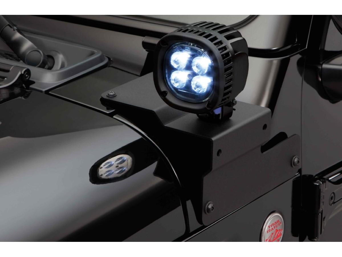 Mopar Mounting Bracket Lower A-Pillar For Taller Hoods - 82216213AA ...