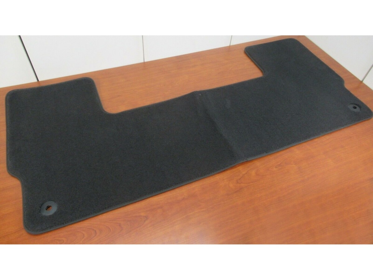 Mopar Premium Carpeted Floor Mat For Third Row Black One Piece ...