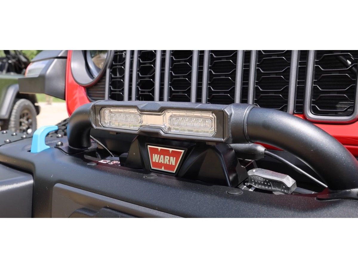 Mopar Off Road Grille Guard / Winch Guard With Integrated Light Bar For ...