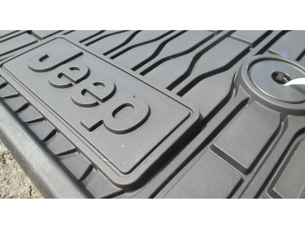 Mopar All Weather Floor Mats For Two Row With Gas Engine - 82216590AA ...